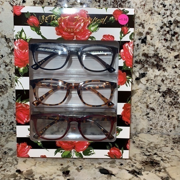 Betsey Johnson | Accessories | Nwt Betsey Johnson Glasses | Poshmark